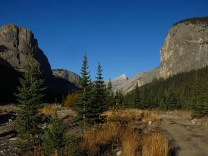 Astral Peak - Spectacular Mountains