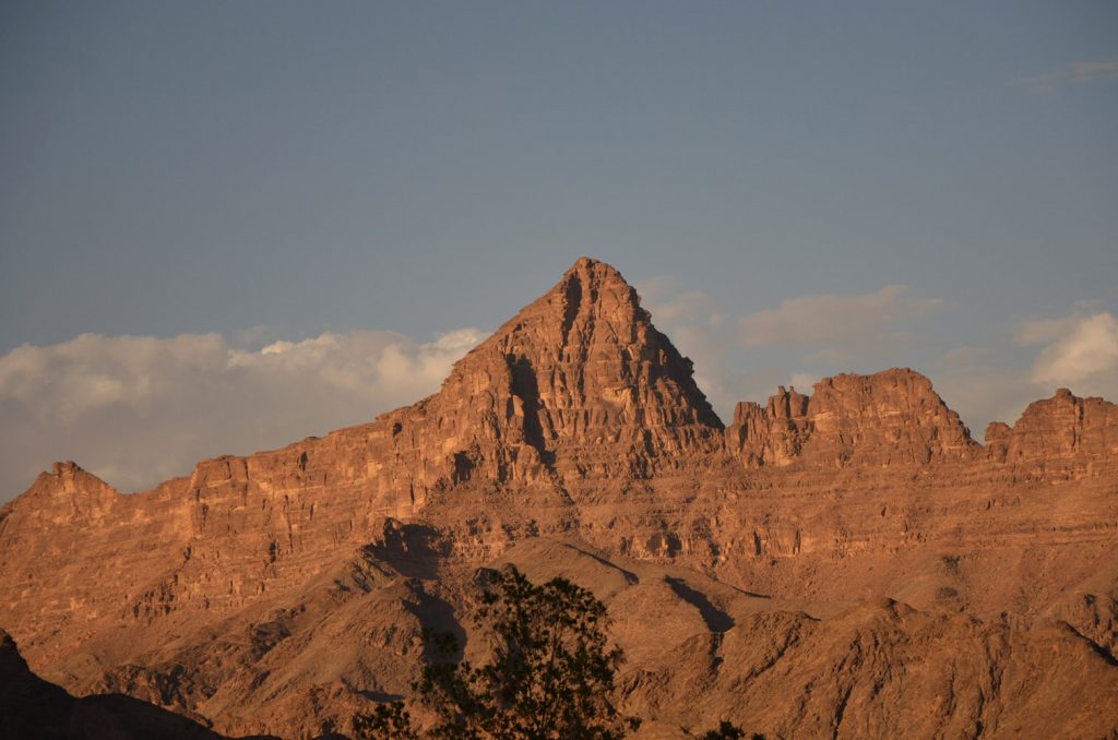 SAUDI ARABIA - Spectacular Mountains