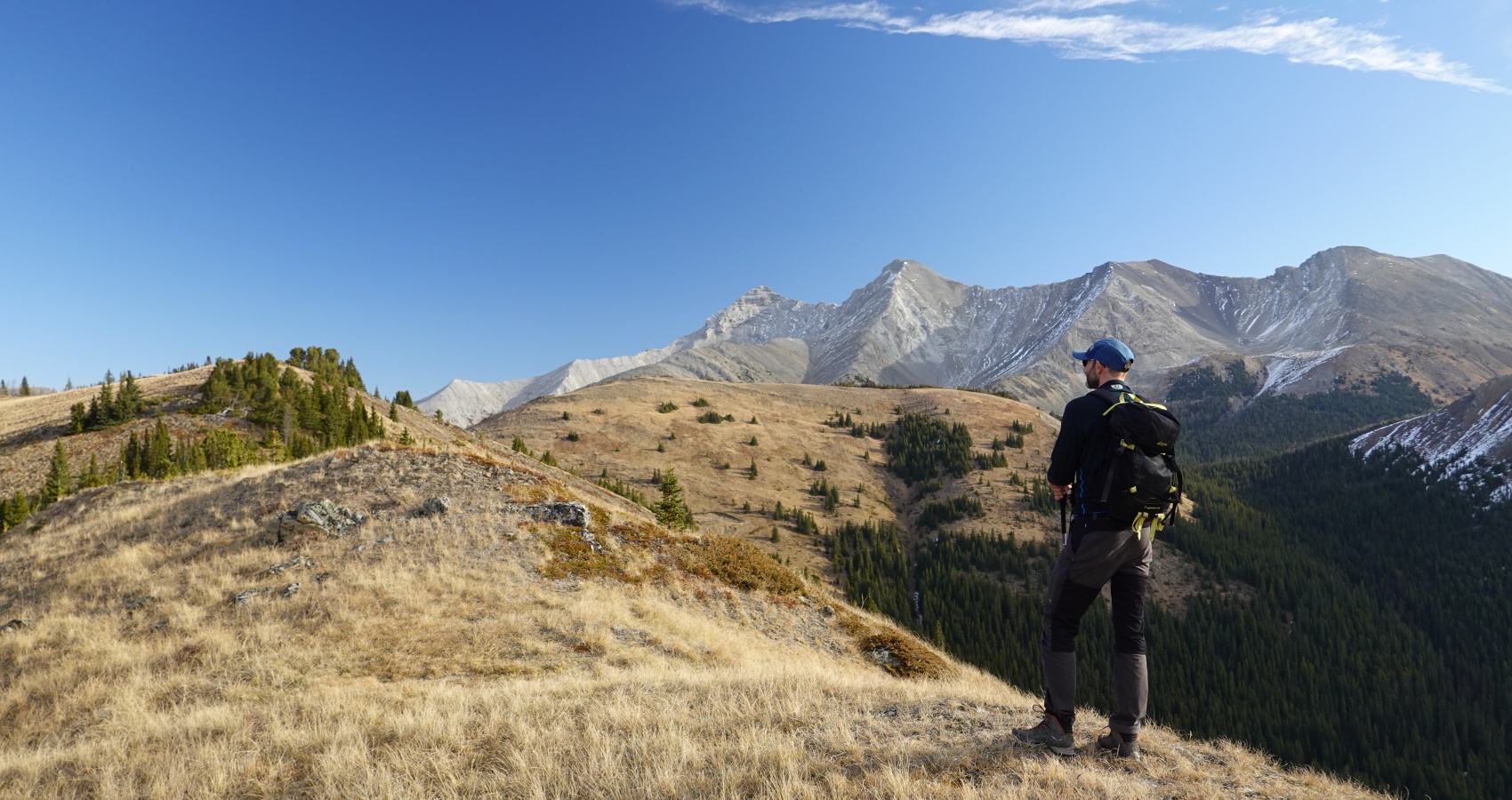 Mist Ridge - Spectacular Mountains